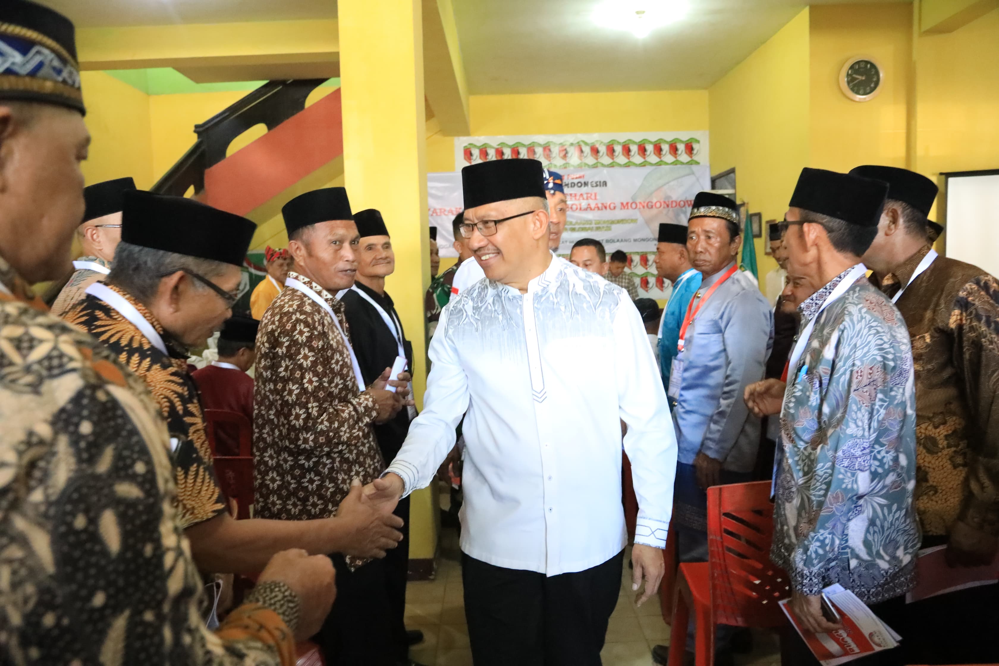 Pj. Wali Kota Kotamobagu Hadiri Seminar Sehari Masyarakat Hukum Adat ... Pj. Wali Kota Kotamobagu Hadiri Seminar Sehari Masyarakat Hukum Adat ...